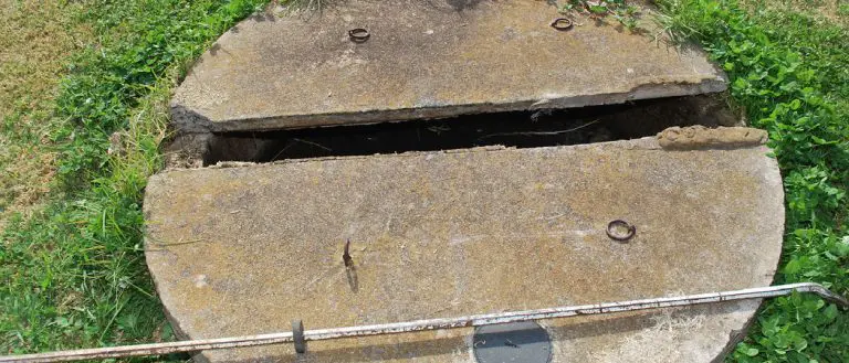 How to Cover a Septic Tank Lid - Pro Tips! Theindoorsolution