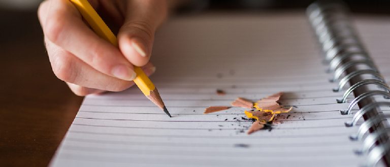 How to Safely Remove Pencil Lead From Your Skin: 5 Expert Tips ...